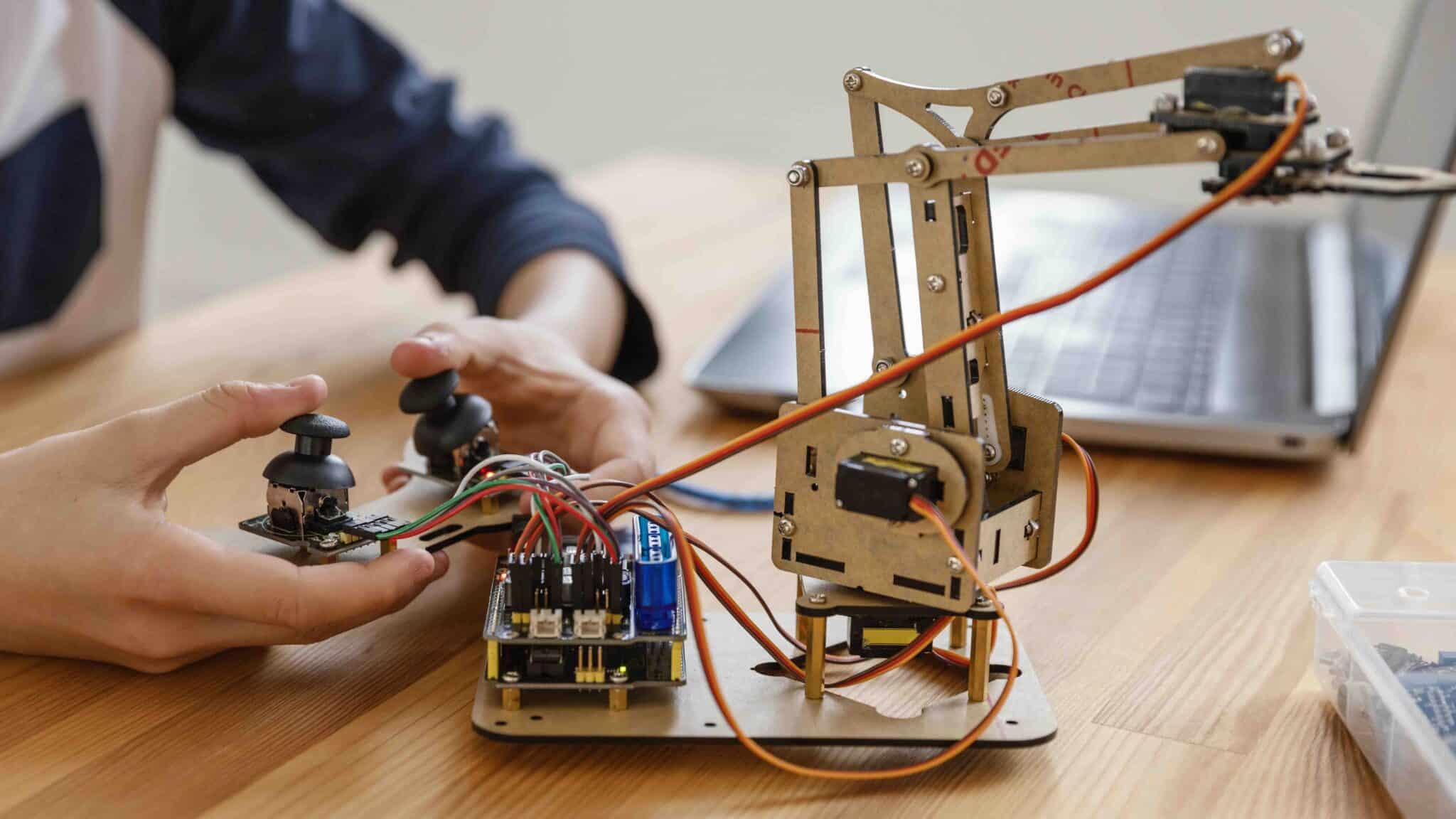 Top 7 Embedded Development Boards For Kids To Learn Coding » DIY Usthad